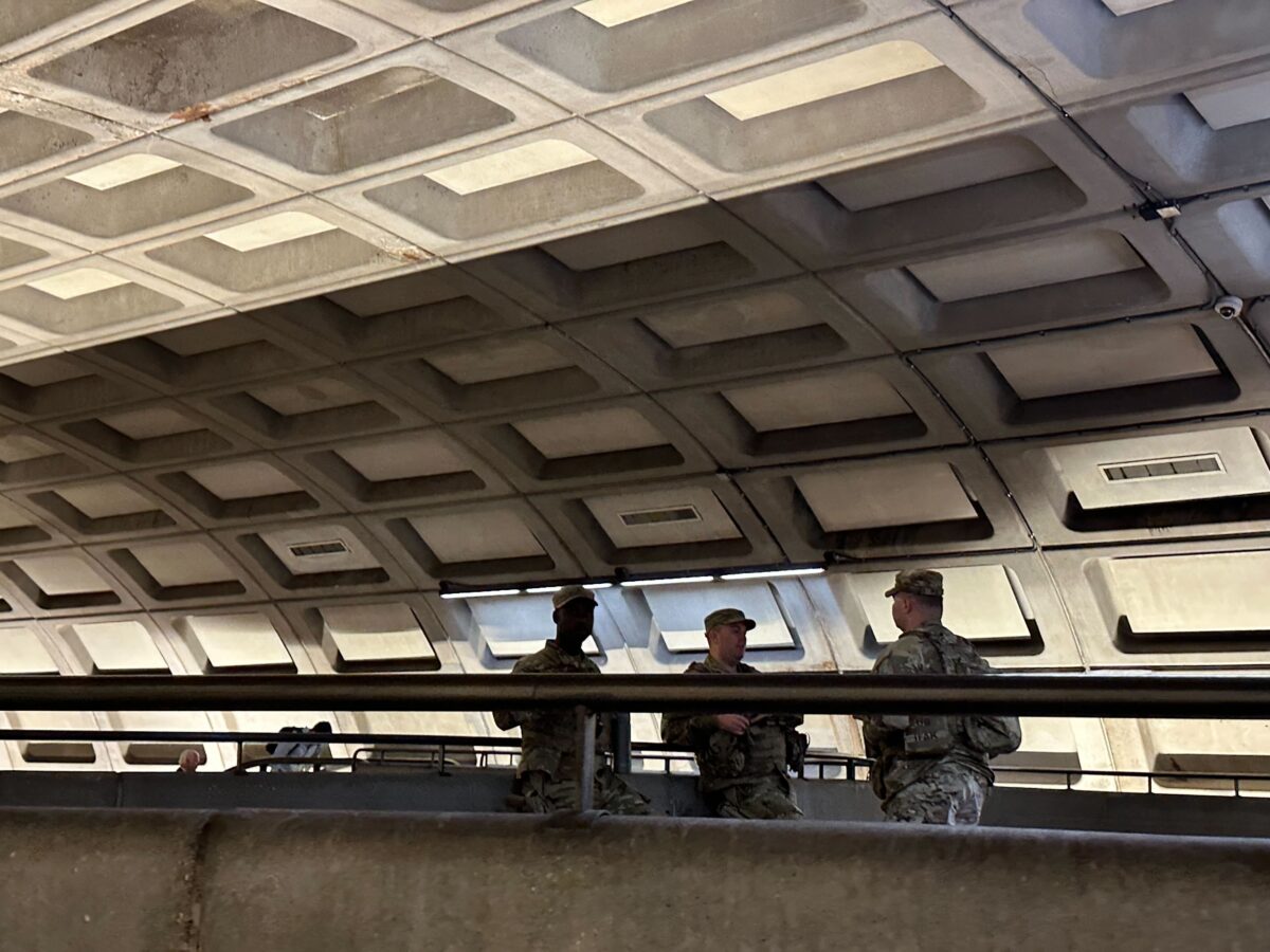 Know Your Rights in Encounters with Law Enforcement and Military Troops ...